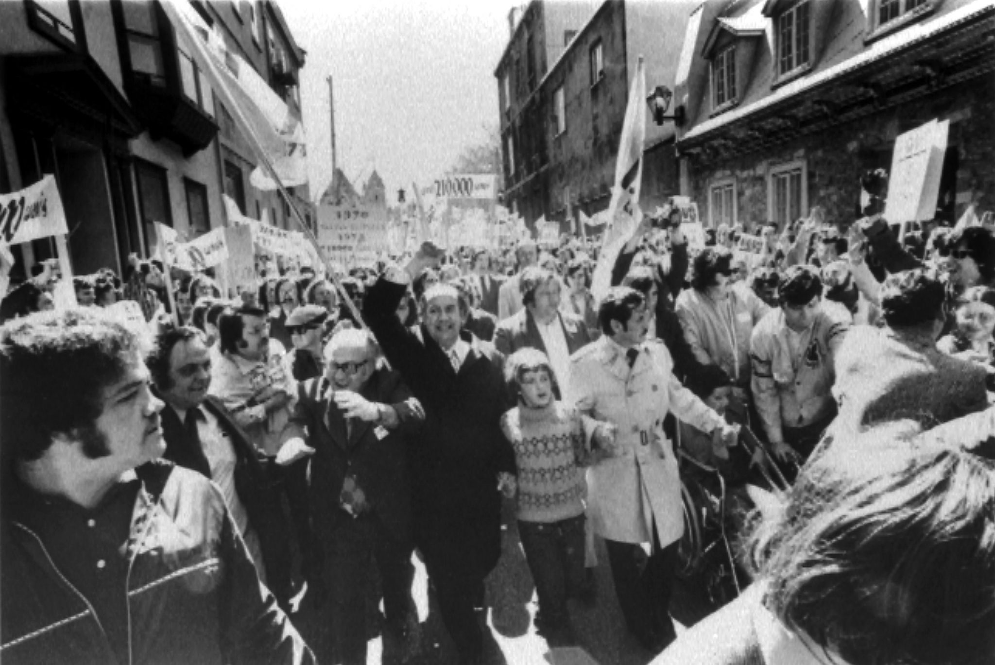 Un tournant historique – Centrale des syndicats du Québec (CSQ)