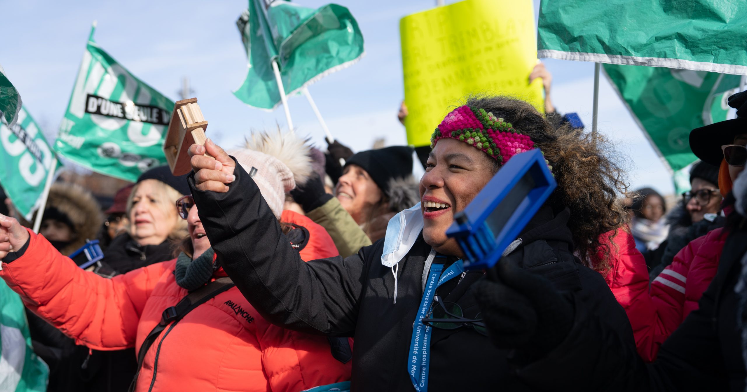 420 000 travailleuses et travailleurs en grève! – Centrale des ...