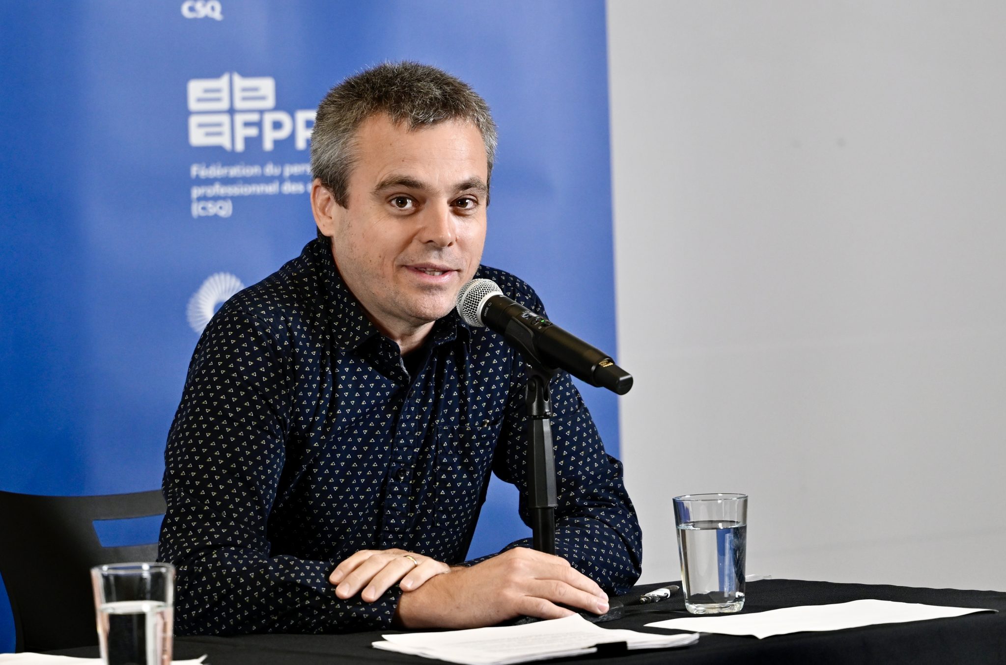 Loi 14 : chaos dans les cégeps anglophones – Centrale des syndicats du Québec (CSQ)